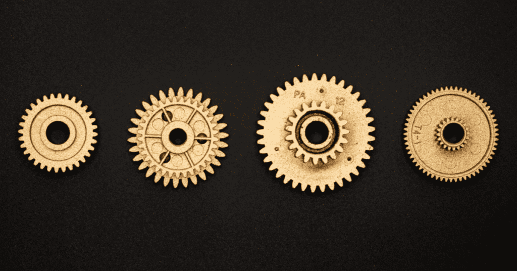 4 Characteristics Of High-Performing Teams | David Burkus